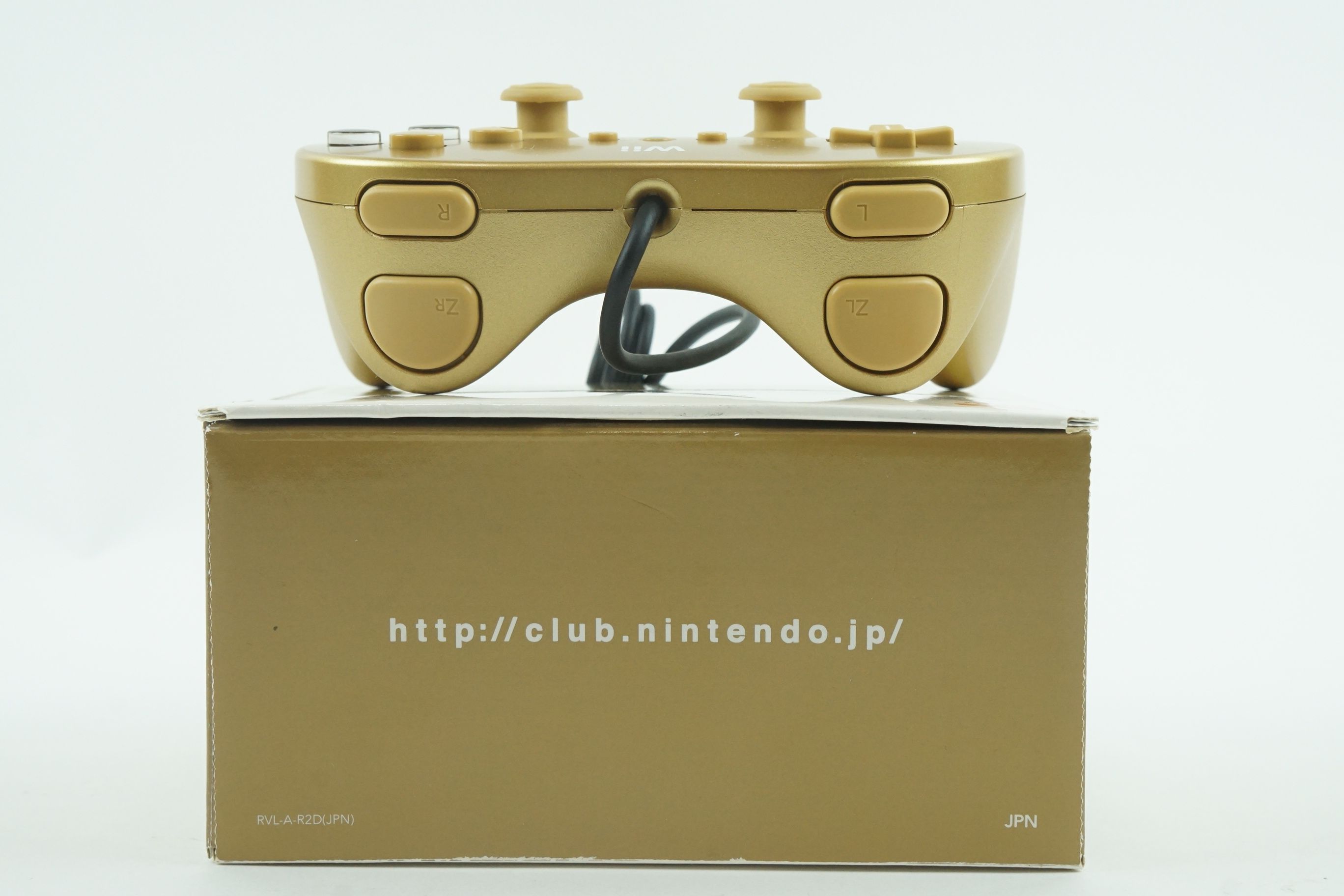 Club Nintendo Wii Classic Controller Pro Gold Limited Box From Japan ... Club Nintendo Wii Classic Controller Pro Gold Limited Box From Japan ...